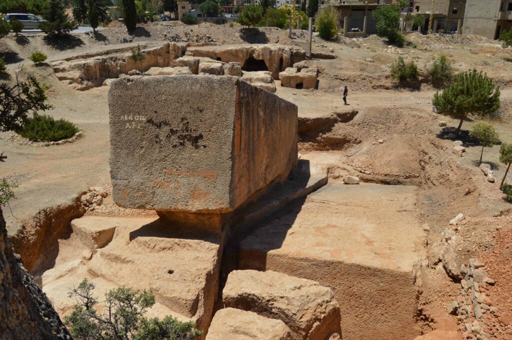 March/April 2015 - Archaeology Magazine