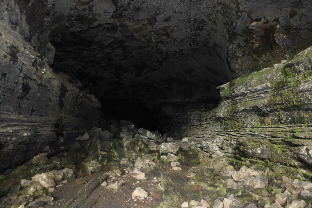 Features - The Wall at the End of the Empire - Archaeology Magazine ...