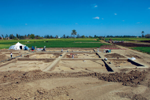 Features - The Rulers of Foreign Lands - Archaeology Magazine ...