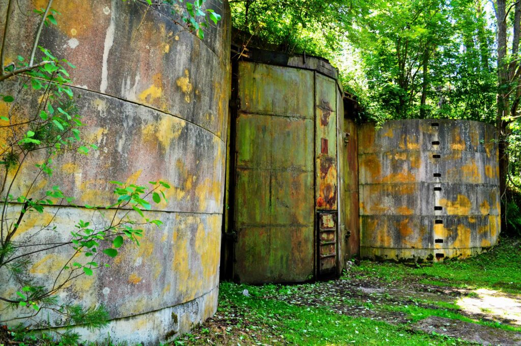 May/June 2019 - Archaeology Magazine