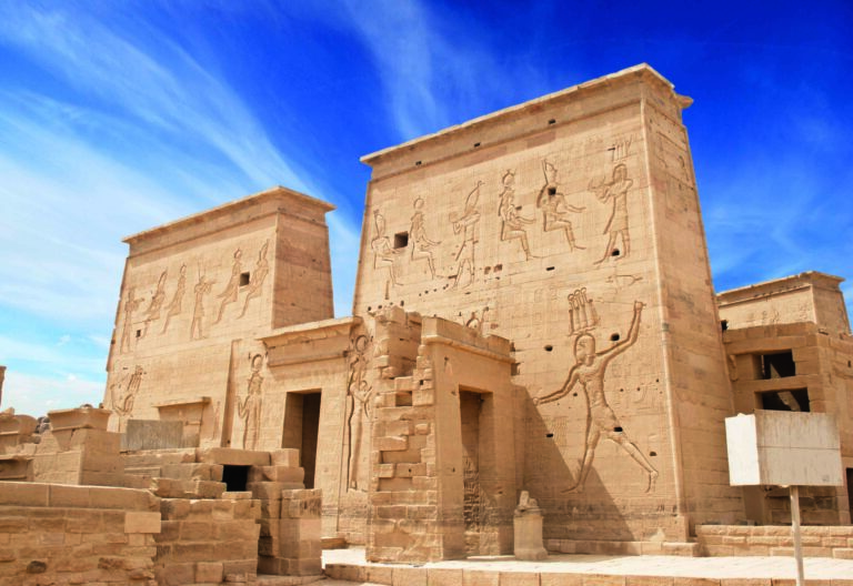 News - New Discovery Upends Age-Old Theory About Pyramid Burials ...