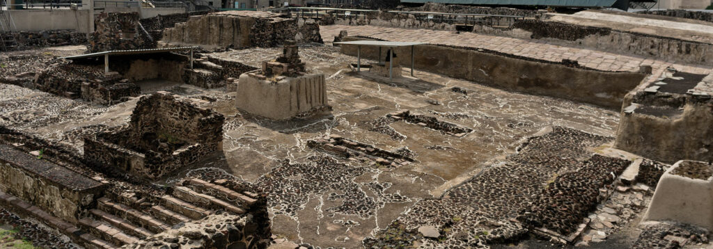 Top 10 Discoveries of 2022 - Aztec Offerings - Archaeology Magazine ...