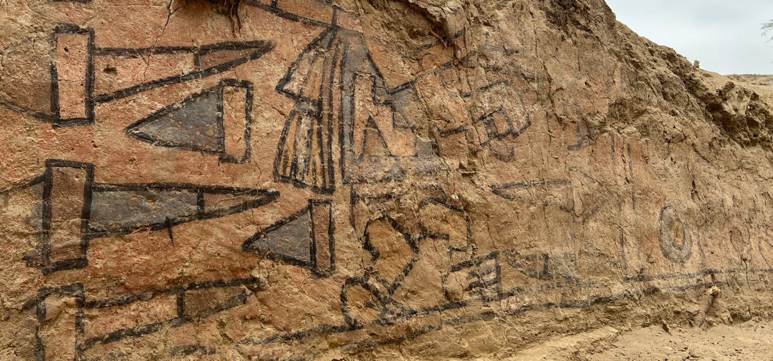 News - Pre-Inca Temple Wall Uncovered in Peru - Archaeology Magazine