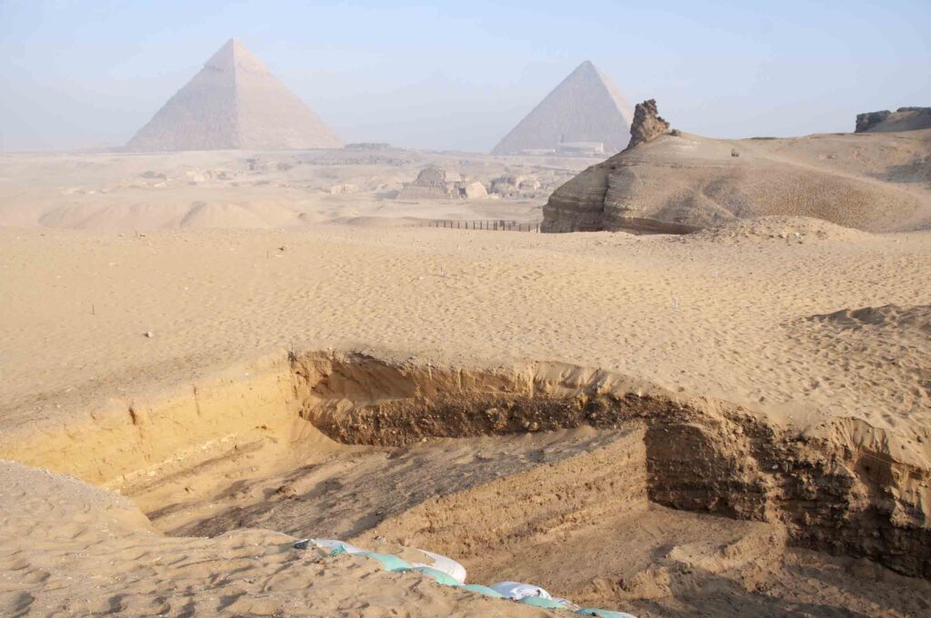 News - Underground Anomaly Detected in Giza’s Western Cemetery - Archaeology Magazine