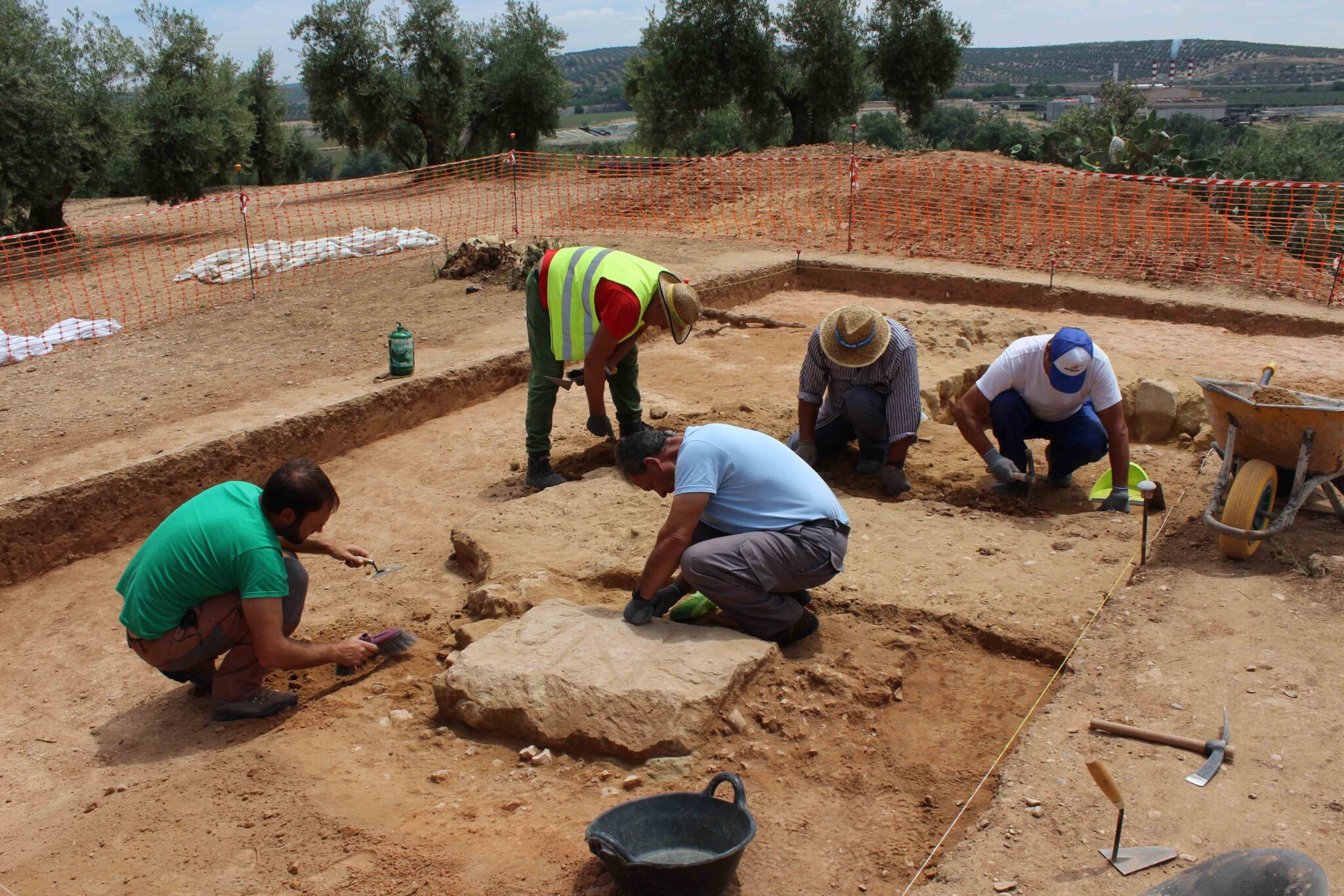 Features - Rome's Imperial Port - Archaeology Magazine - March/April 2015