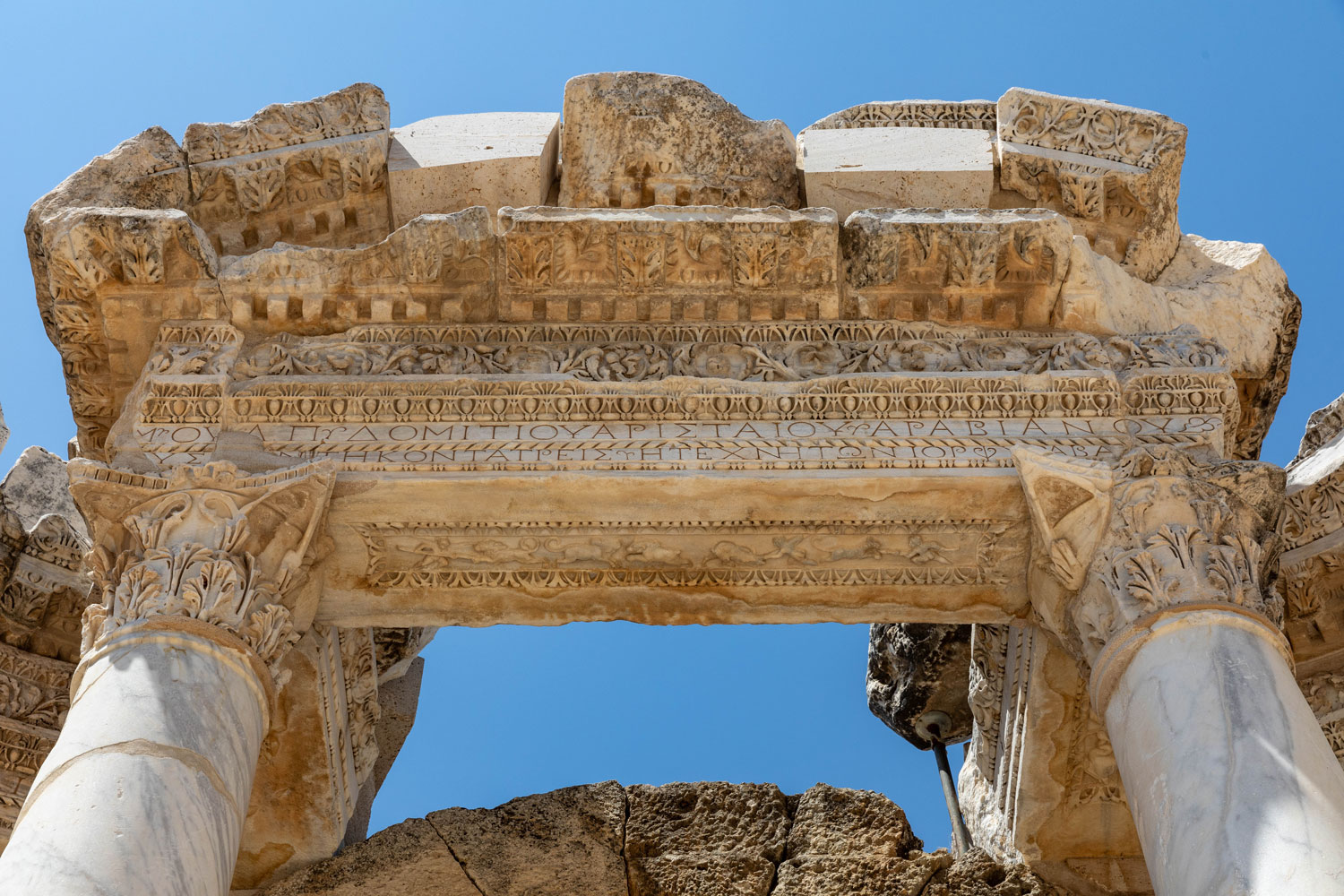 Features - Let the Games Begin - Archaeology Magazine - November ...