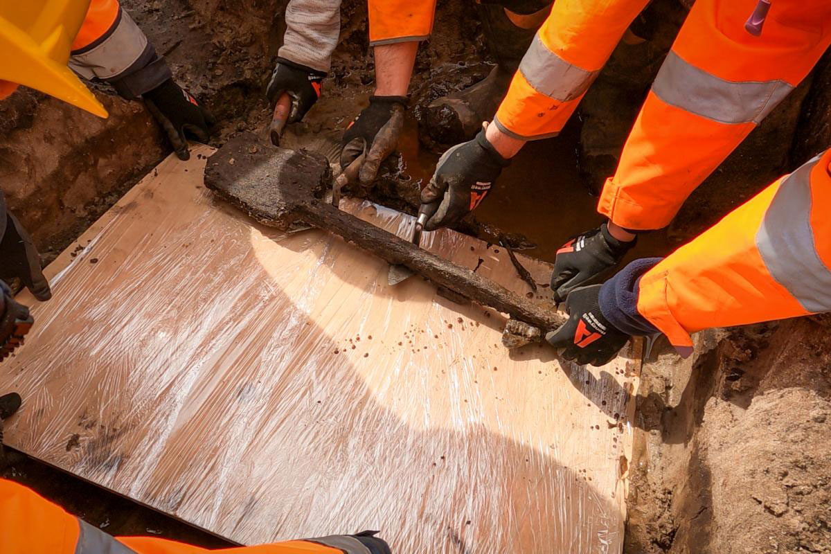 News - Bronze Age Wooden Tool Discovered in England - Archaeology Magazine