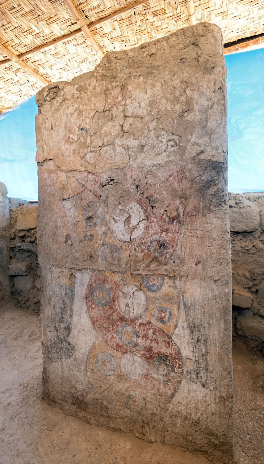 Top 10 Discoveries of 2024 - The Making of a Moche Queen - Archaeology ...