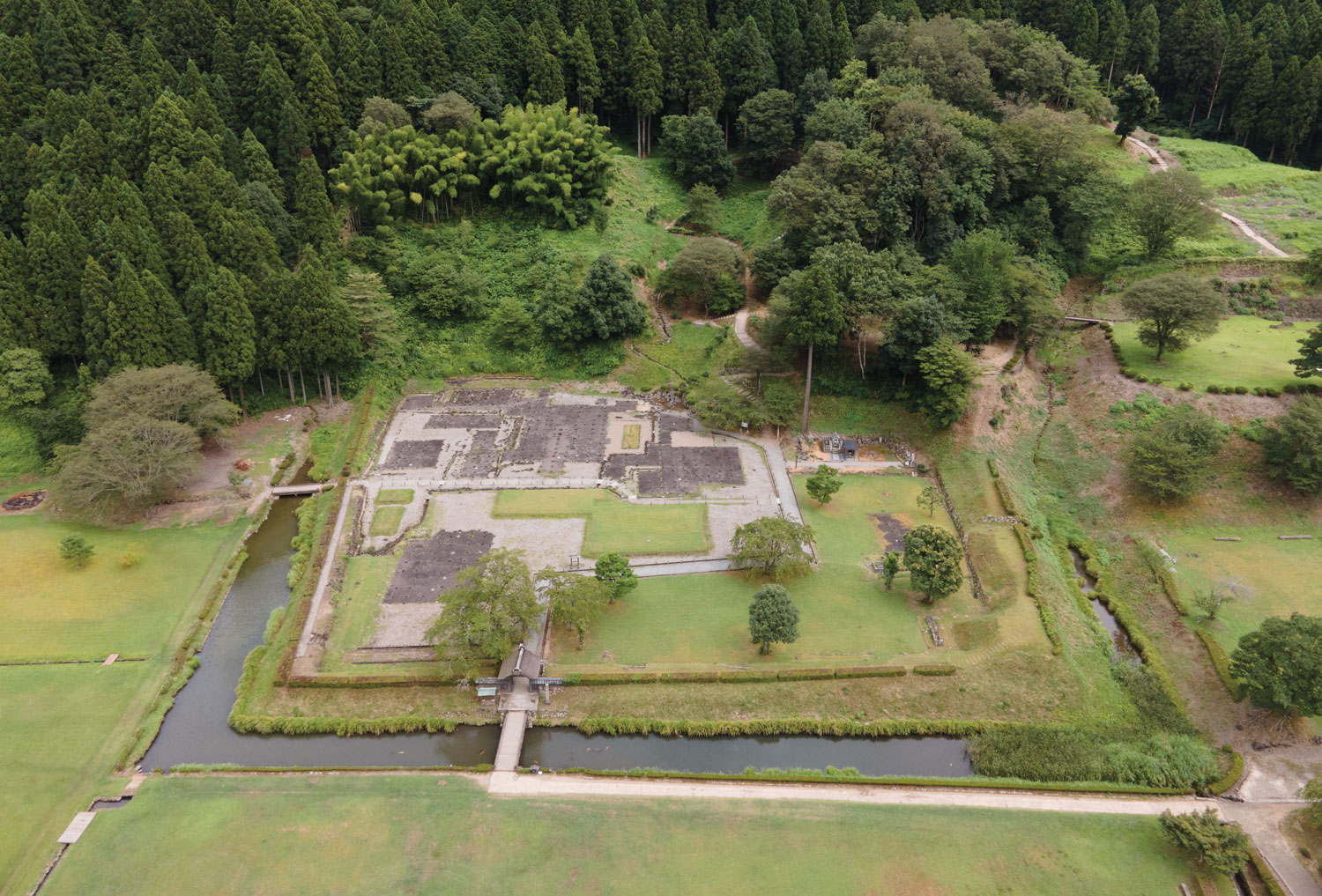 Features - Lost City of the Samurai - Archaeology Magazine - May/June 2025