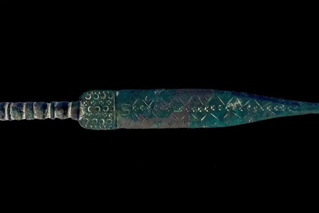 News - Stunning Iron Age Dagger Found on Polish Beach - Archaeology ...