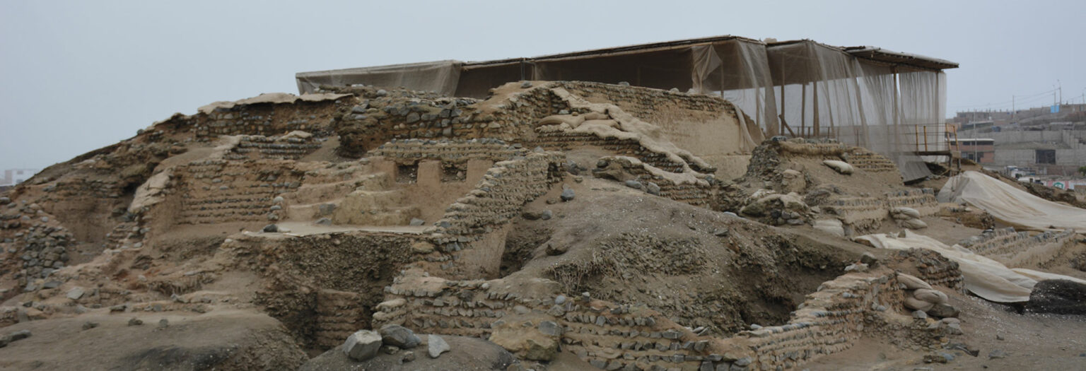 News - Pre-Inca Temple Wall Uncovered in Peru - Archaeology Magazine