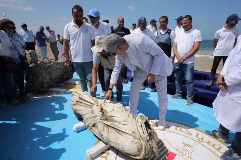 News - Statues from Sunken Egyptian City Reemerge - Archaeology Magazine