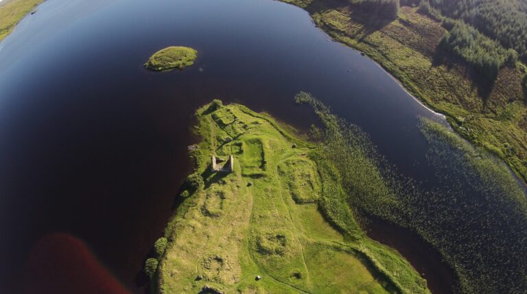News - Forgotten Medieval Castle Discovered on Scottish Isle ...